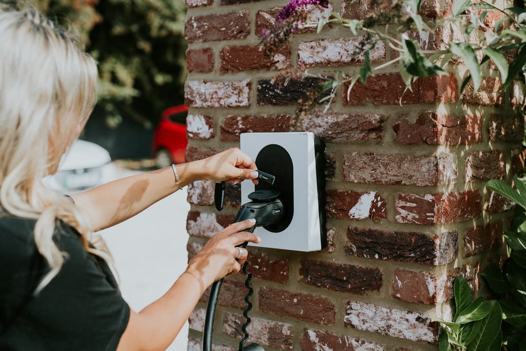 A Guide to RFID EV Charging | Zaptec